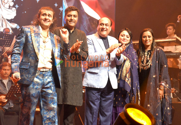 Photos: Sau Saal Pehle – Sonu Nigam’s tribute to the legend Mohammed ...