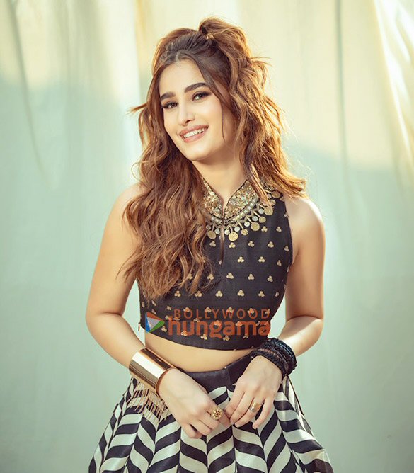 Rasha Thadani Photos, Images, HD Wallpapers, Rasha Thadani HD Images ...