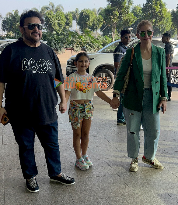 Photos Varun Dhawan, Malaika Arora, Geeta Basra and others snapped at ...