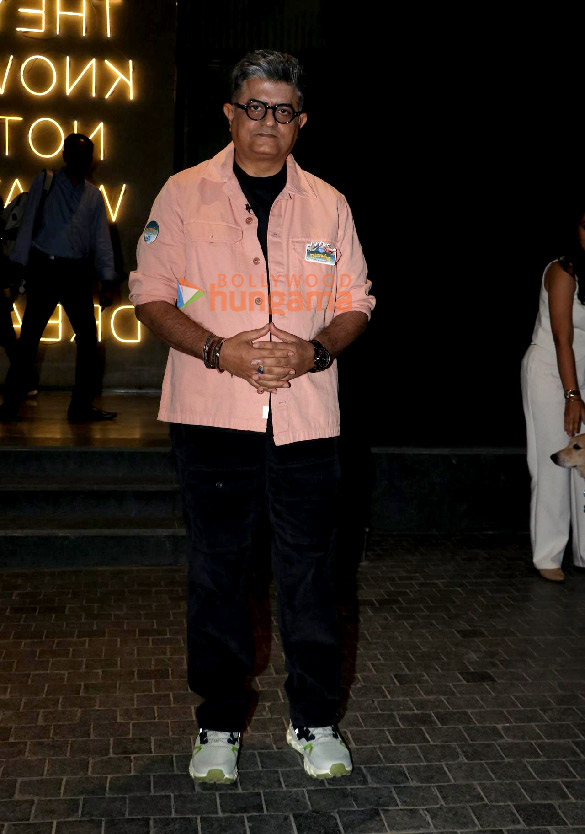 Photos Gajraj Rao and Renuka Shahane snapped promoting Amazon Prime ...