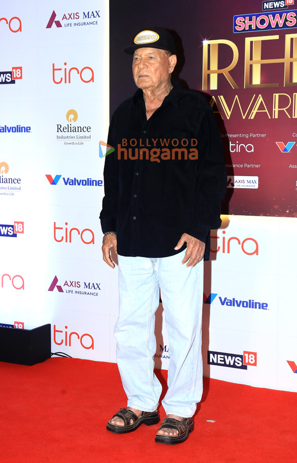 Photos Janhvi Kapoor, Raveena Tandon, Rajkummar Rao, Varun Dhawan and ...