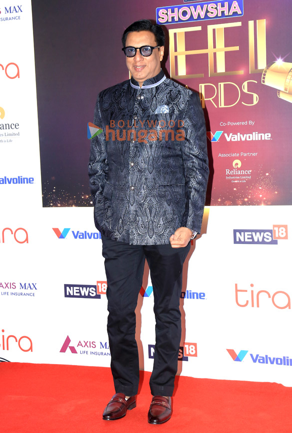 Photos Janhvi Kapoor, Raveena Tandon, Rajkummar Rao, Varun Dhawan and ...