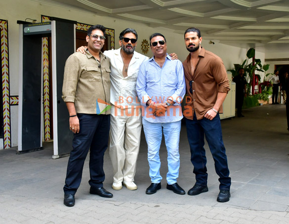 Photos Sooraj Pancholi, Suniel Shetty, Aakanksha Sharma and others ...