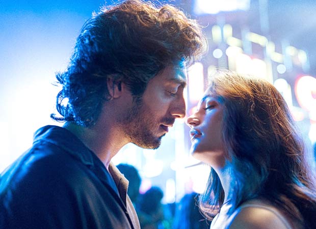 Saiyaara Movie: Review | Release Date (2025) | Songs | Music | Images ...