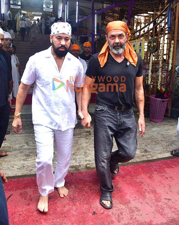 Photos Bobby Deol, Daisy Shah and others attend late Sundar Singh Jolly’s Prayer Meet (1 ...