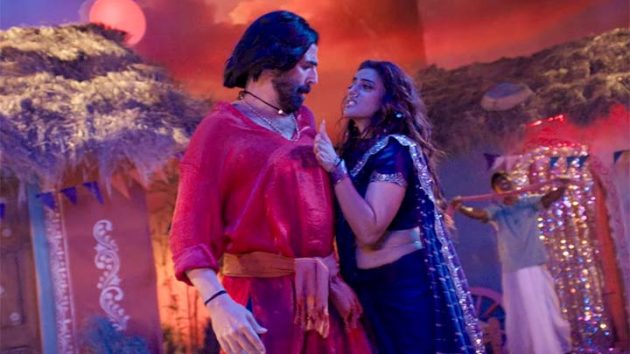 Ghis Ghis Ghis | Welcome to the Jungle | Akshay Kumar, Akshara Singh ...