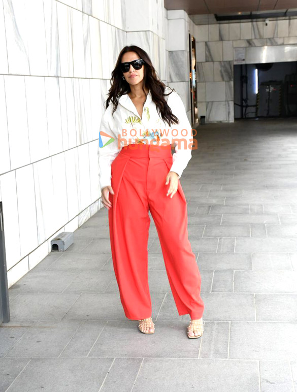 Photos Neha Dhupia snapped in Bandra (1) | Neha Dhupia Images ...